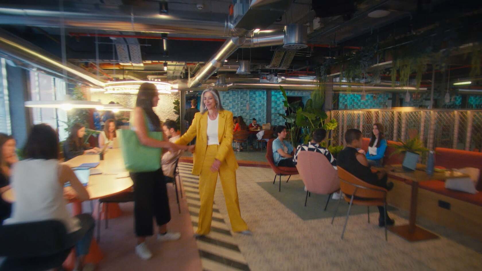 The Social Hub - 100%